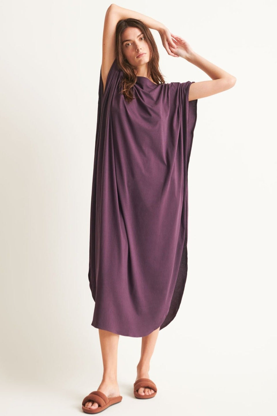 Dresses – Skin. Addressing the body.