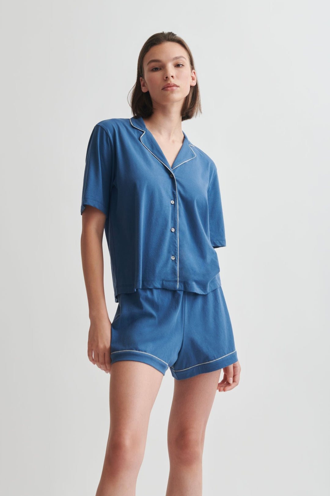 sleepwear – Skin. Addressing the body.