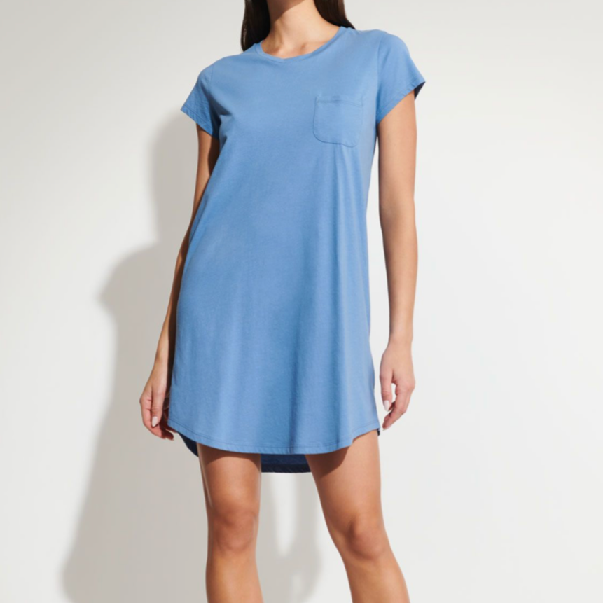 sleepwear – Skin. Addressing the body.