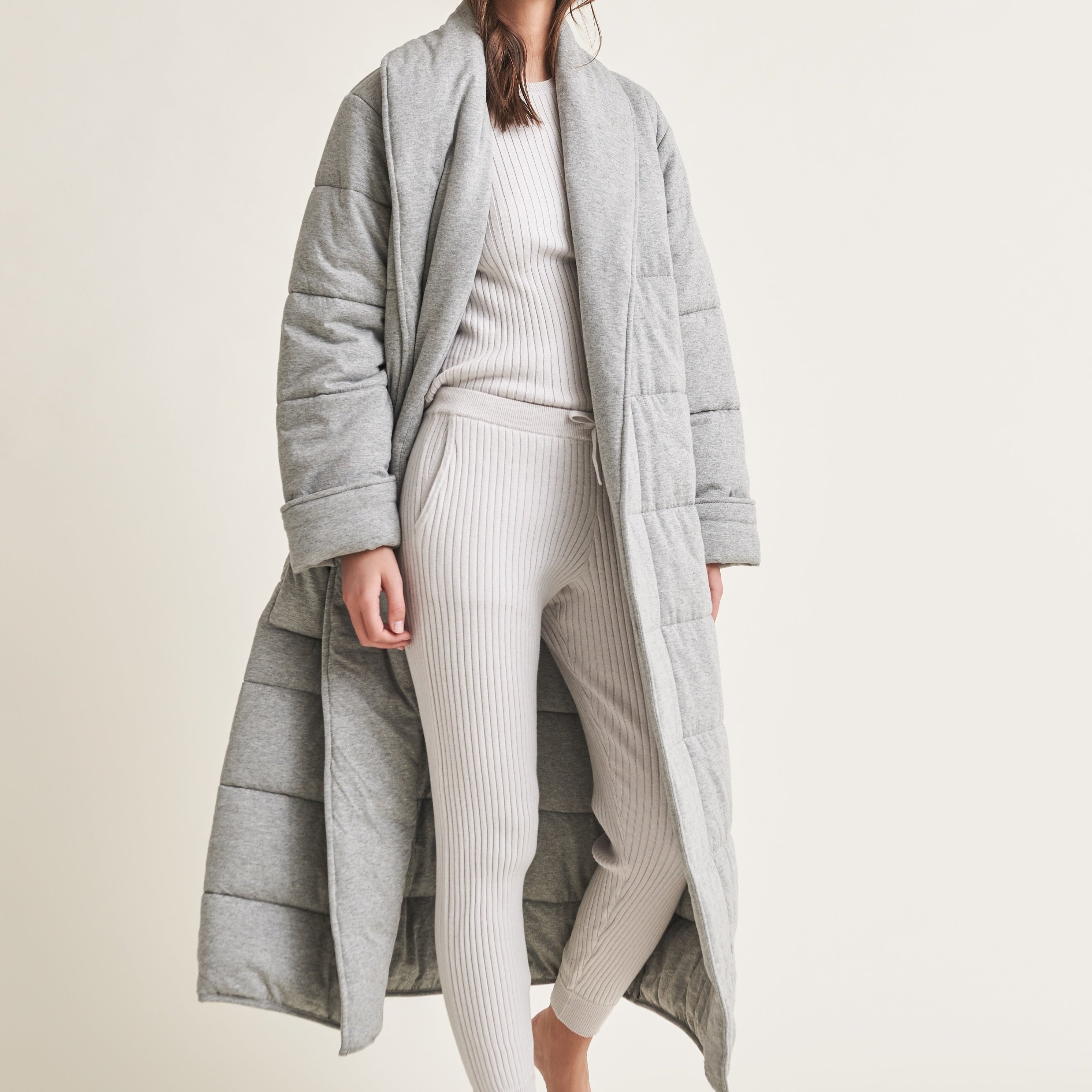 loungewear – Skin. Addressing the body.